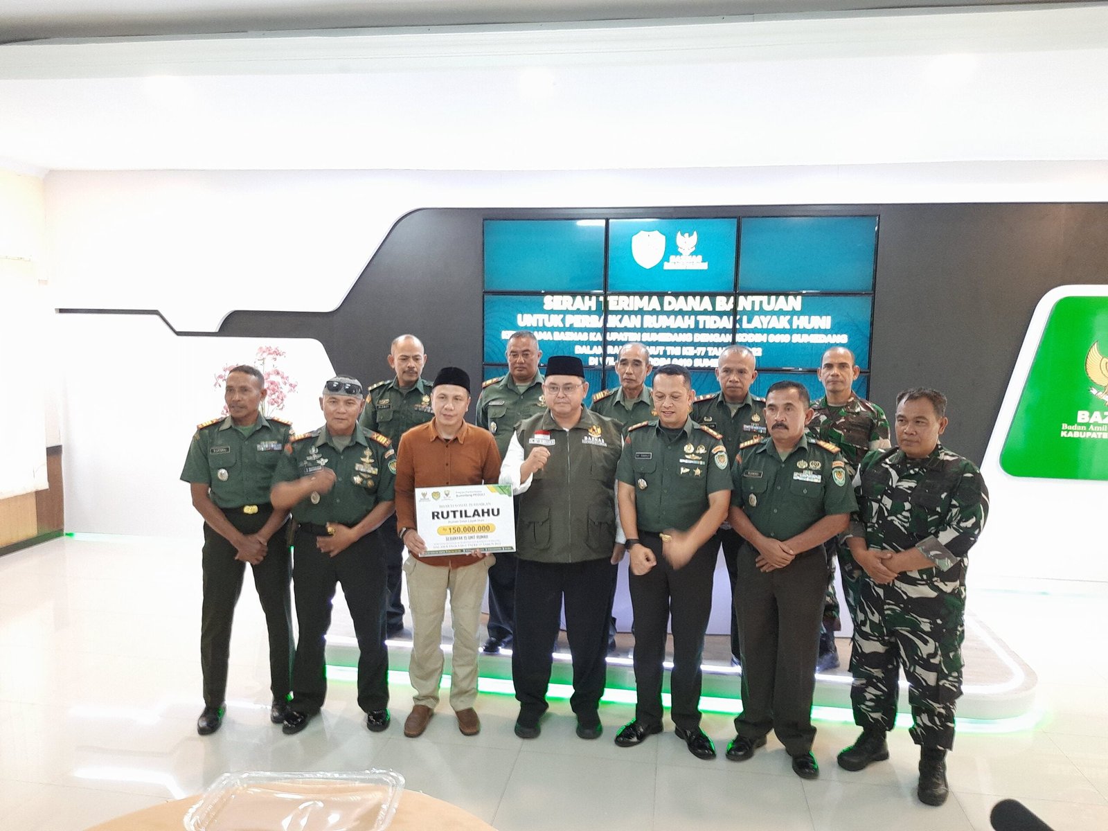 Belasan Rutilahu Akan Diperbaiki Baznas Dengan TNI - BAZNAS Kabupaten ...